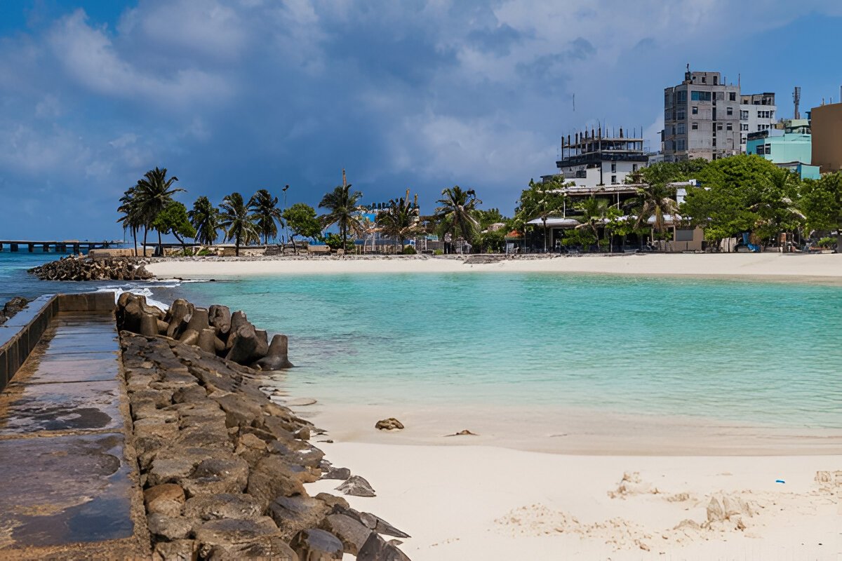 Artificial Beach, Maldives: Best Time to Visit & Travel Tips